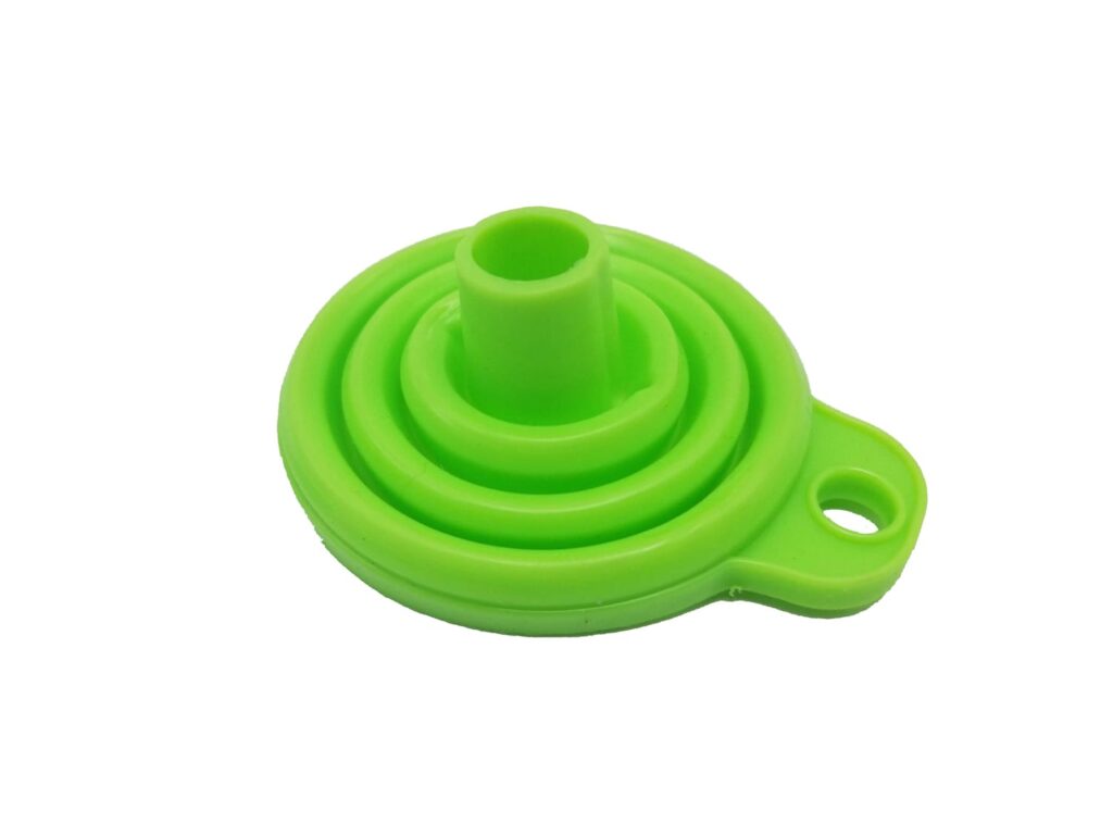 Collapsible & Durable Silicone Funnel: Easy to Pour